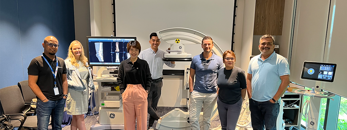 GE Healthcare Conducts OEC 3D Mobile C-arm Training at idsME...